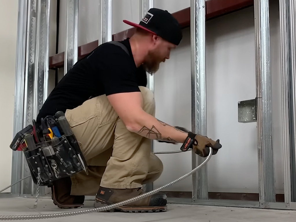 Elite Member - Electrician U